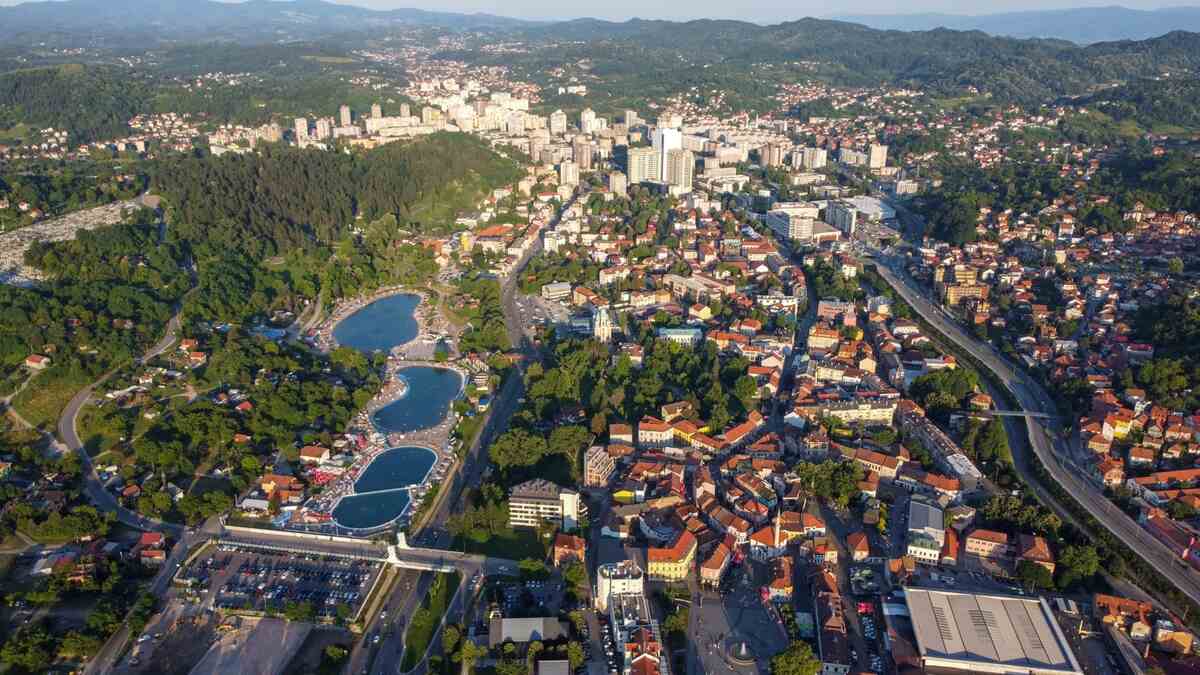 Diktatura i totalitarizam na političkoj sceni u Tuzli - 👁️‍🗨️ Pogledaj ...